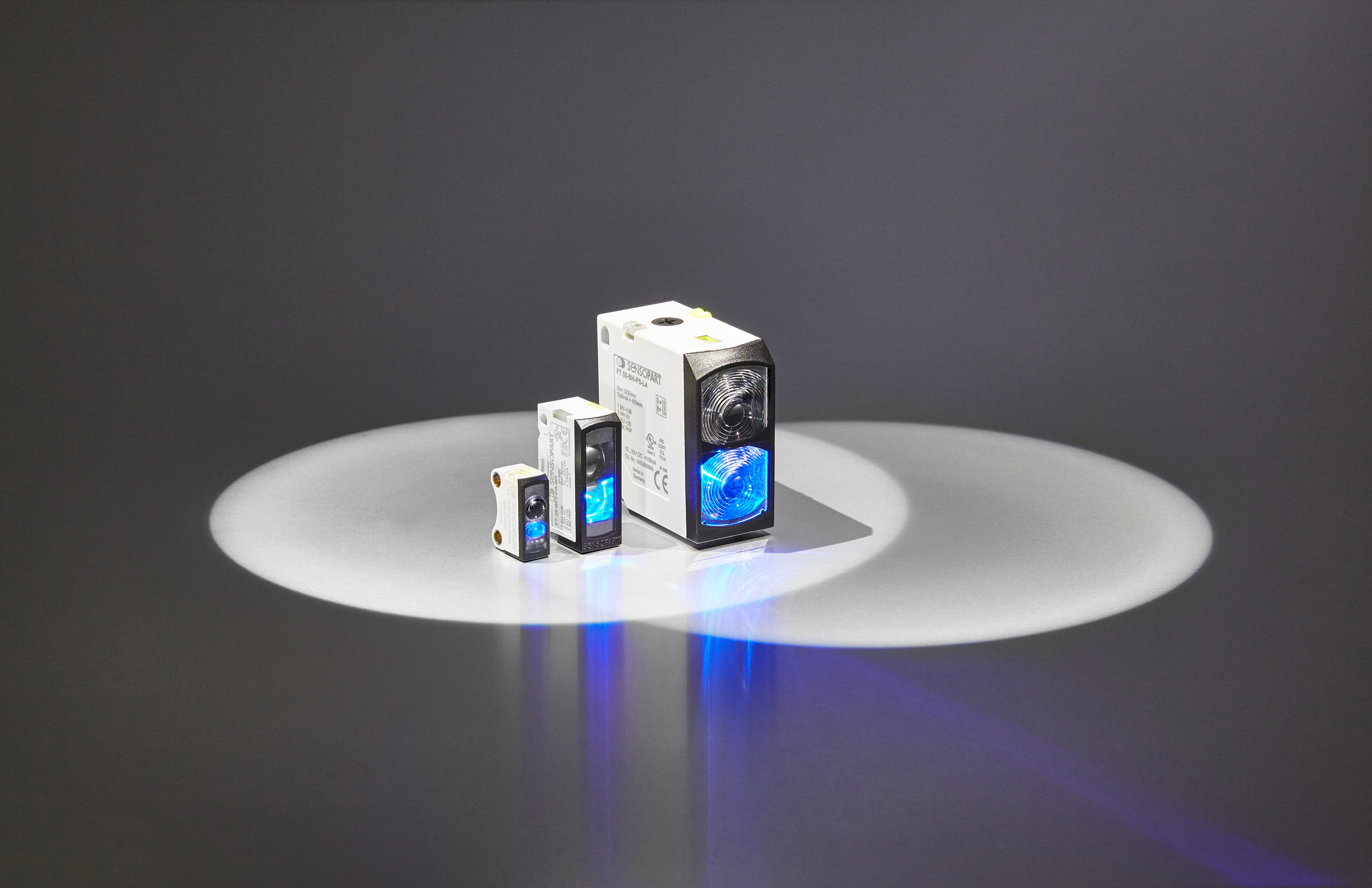 Lichttaster mit blauer Sende-LED